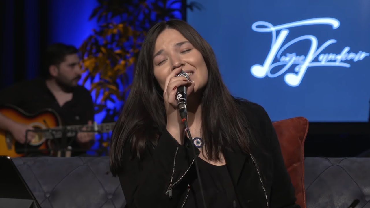 Tuğçe Kandemir Kimdir, Kaç Yaşında, Aslen Nereli, Şarkıları? - Urfa ...