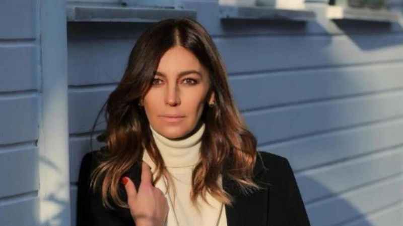 Seda Akman imaj tazeledi! İlk görüşte tanınmadı! Kısa saçları ile ...