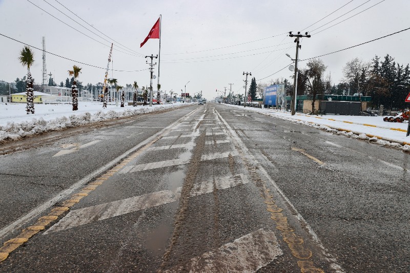 Harran’da Kar Yağışı Hayatı Etkiledi, Belediye Yolları Açtı - Urfa ...