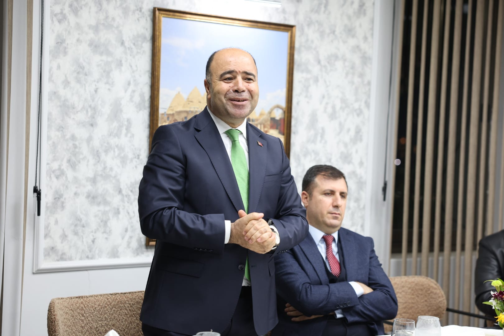 Kaymakam Altun ve Başkan Çiftçi’den Karaköprü Belediyespor’a Moral ...